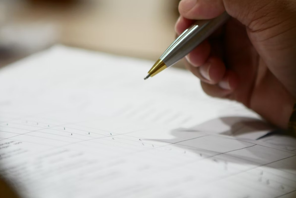 8 Best Luxury Pens to Give For Any Occasion - Brittany Living