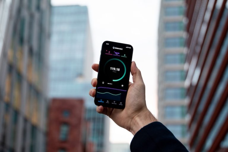 the Best Mobile Network For Mobile Users | Brittany Corporation